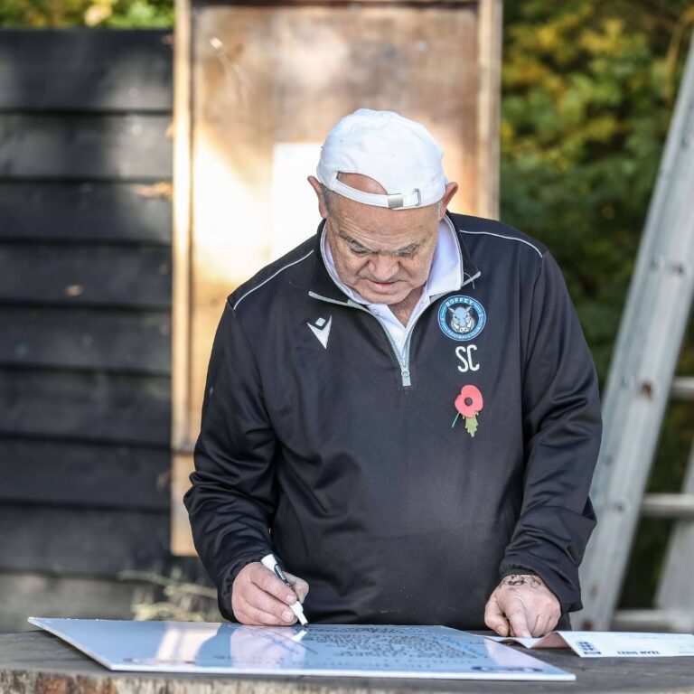 First Team | Roffey Football Club