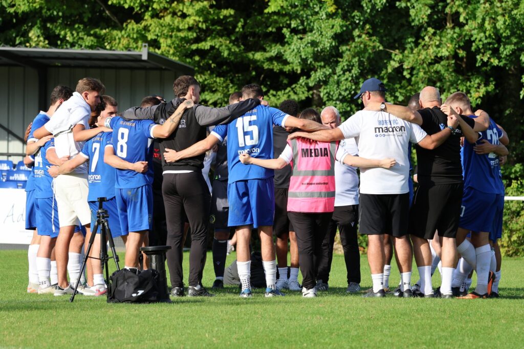 First Team | Roffey Football Club
